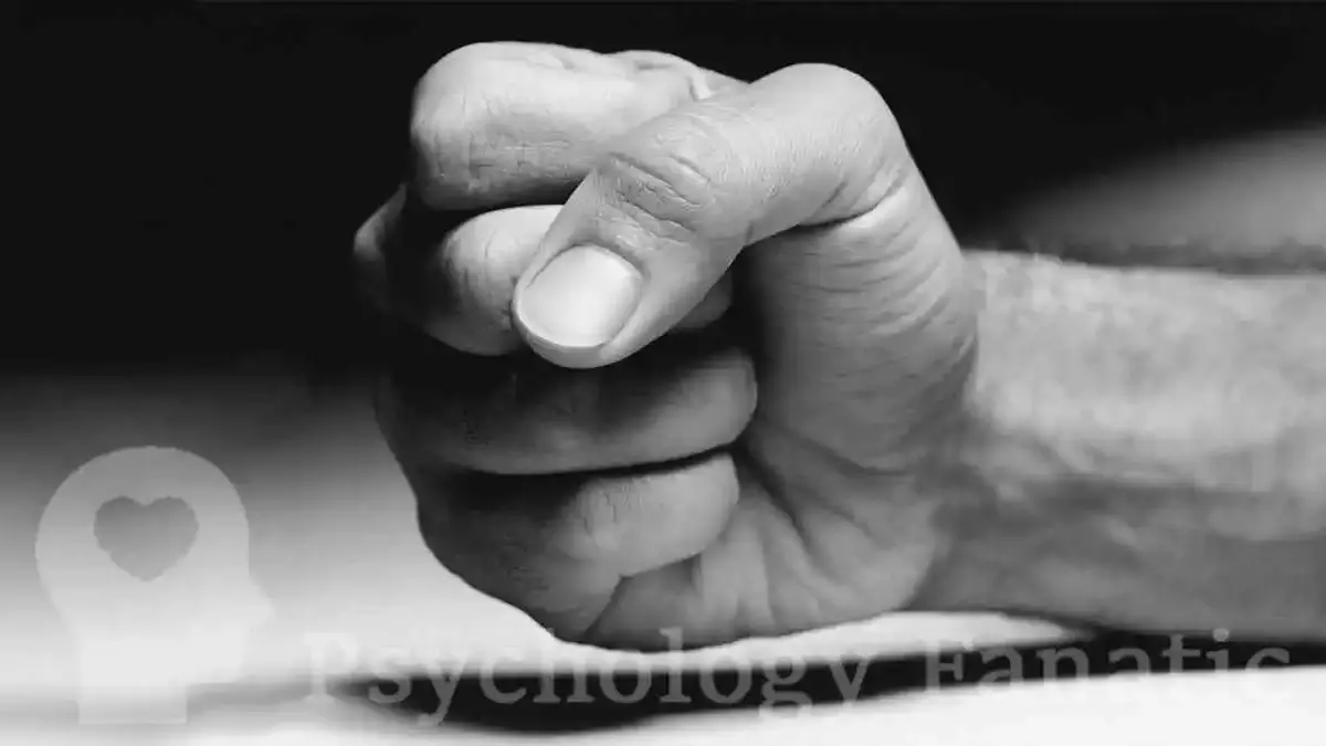 Unveiling Maladaptive Behaviors and Their Consequences - Psychology Fanatic