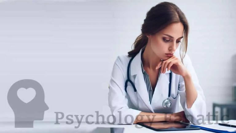 Cognitive Shortcuts: Labels and Relationships - Psychology Fanatic